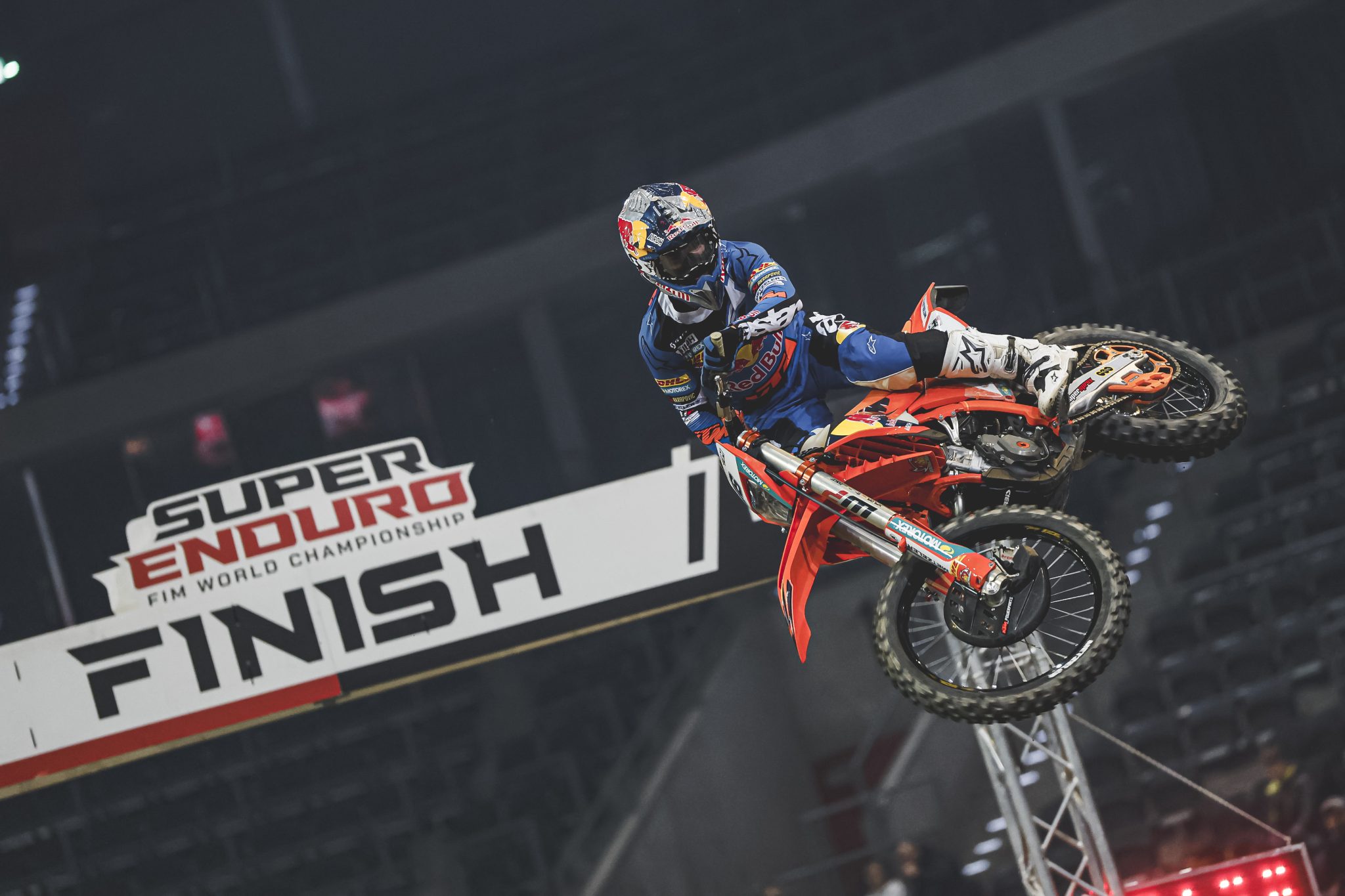 Strong Start for Red Bull KTM at SuperEnduro Opener - iMotorbike News